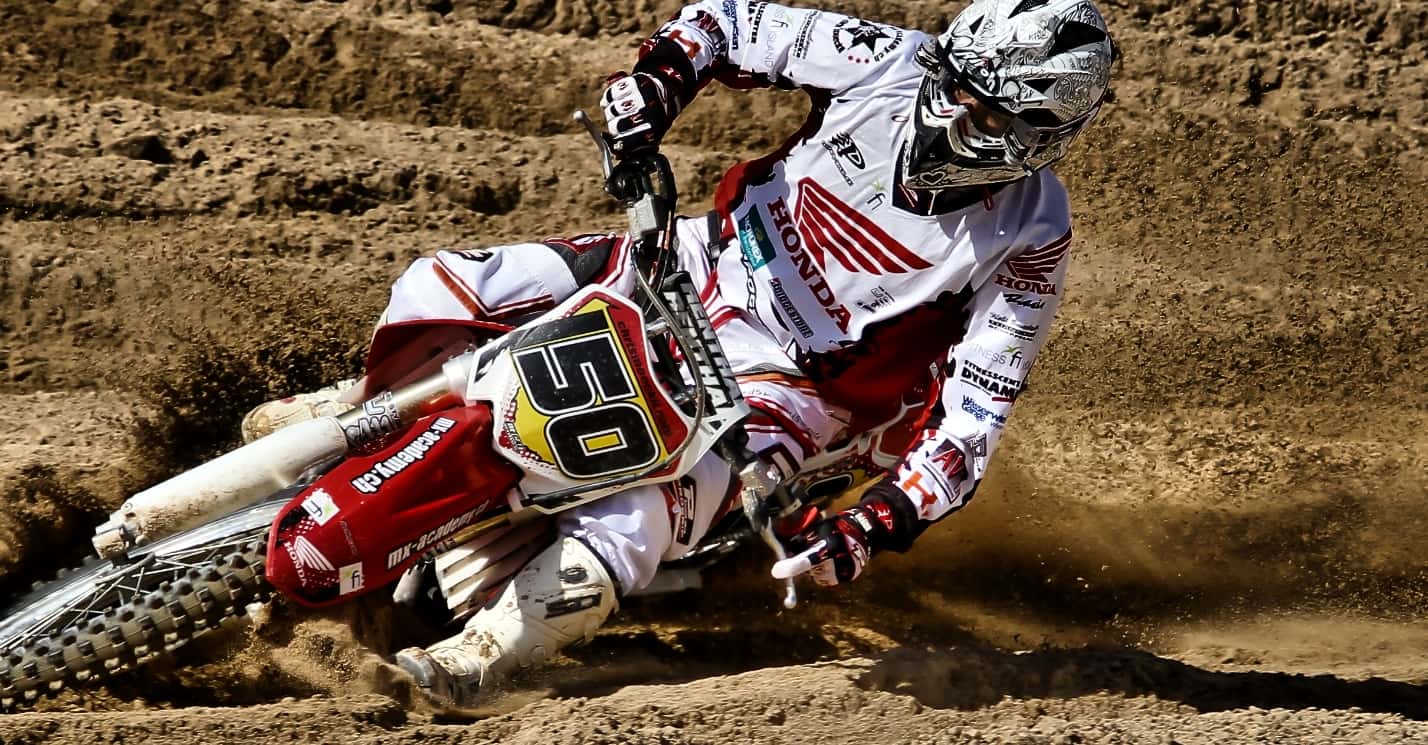 Motocross, Enduro, Dirt-Bike, Cross and MX riding Switzerland